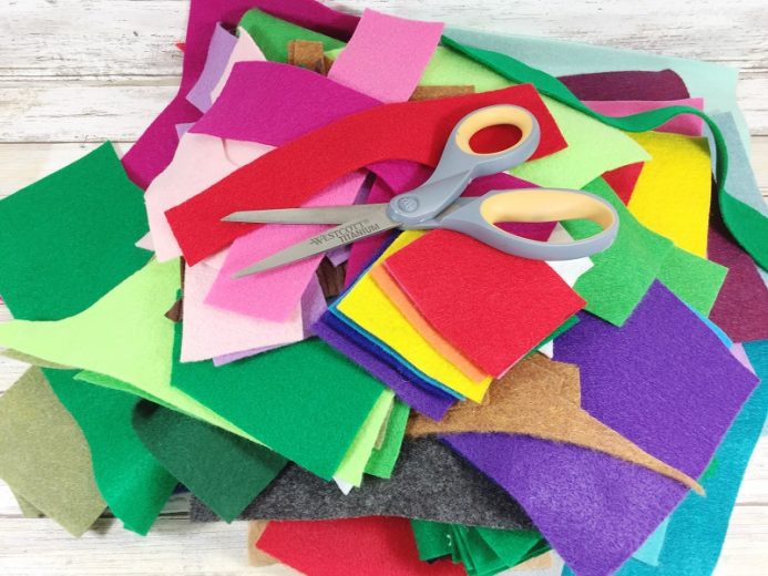 Upcycled Felt Scrap Flowers to Celebrate Earth Day - Kunin Felt